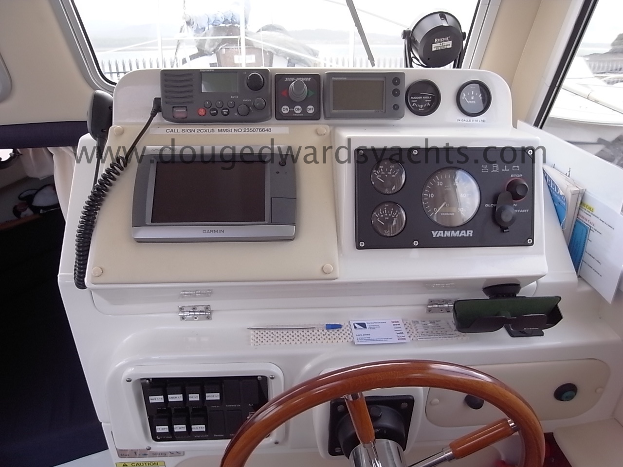 Trusty T23 – Doug Edwards Yachts