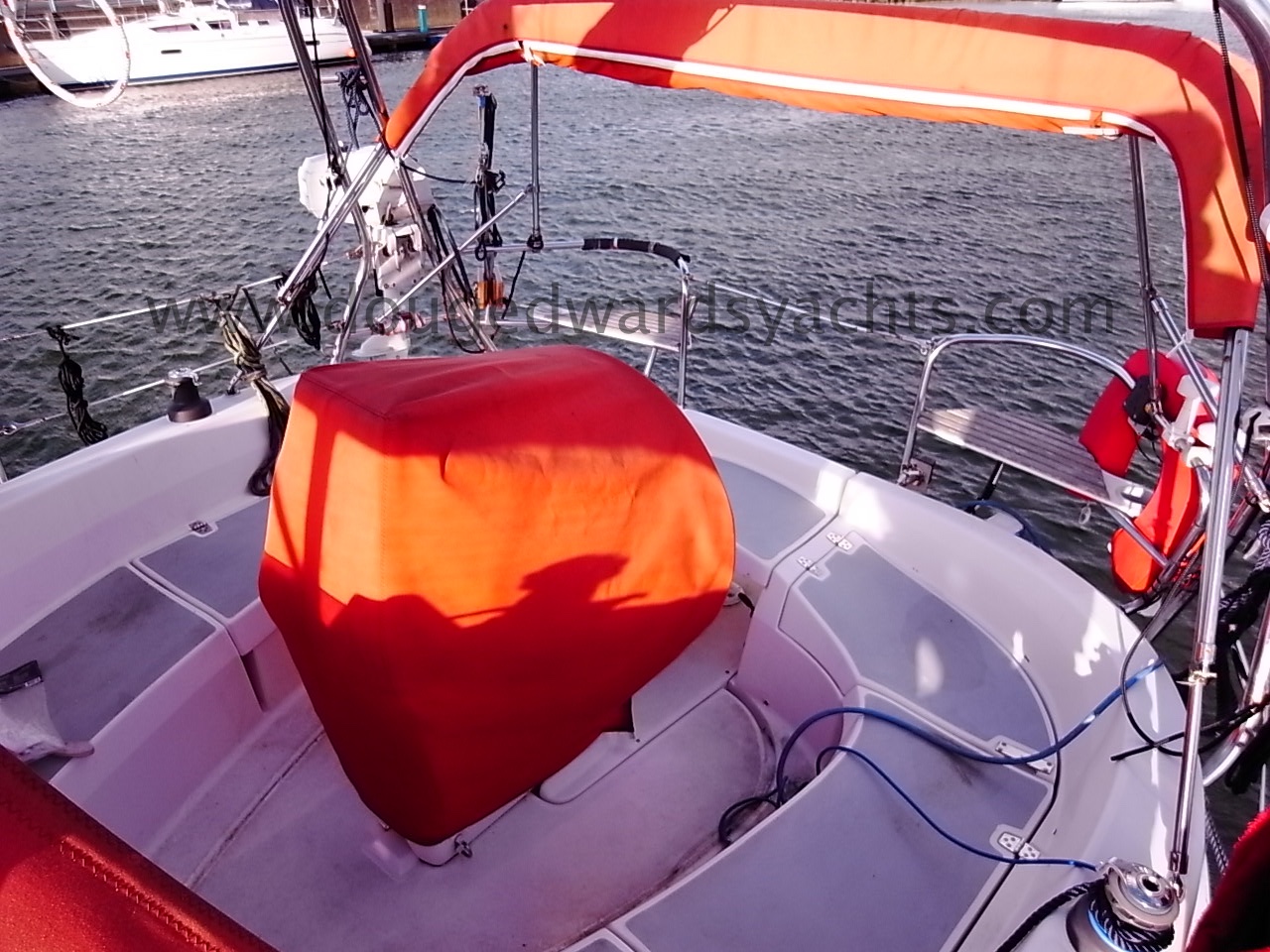 Hunter Legend 326 Bilge Keel – Doug Edwards Yachts