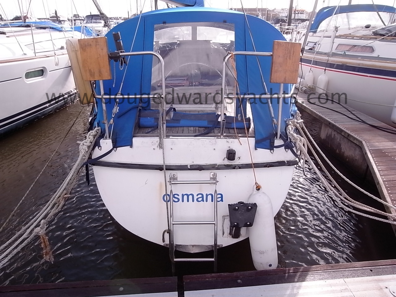Maxi 95 Fin Keel – Doug Edwards Yachts