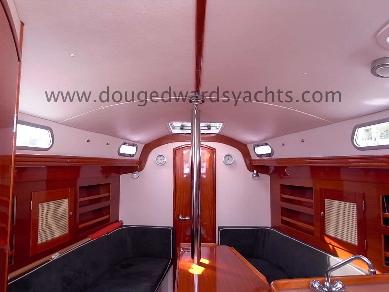 Hanse 311 Fin Keel – Doug Edwards Yachts