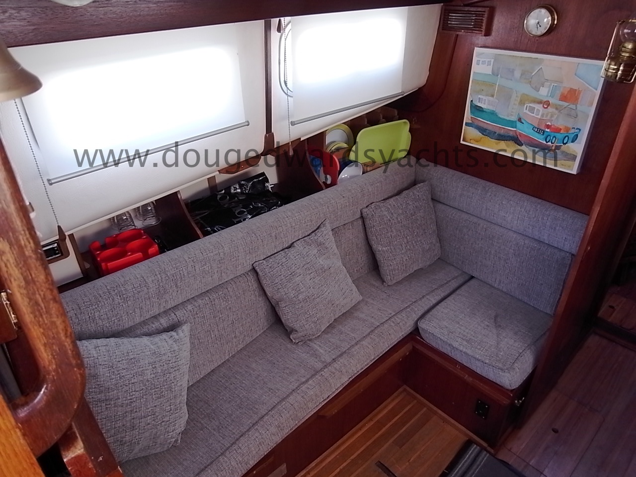 Fisher 25 Motor Sailer – Doug Edwards Yachts