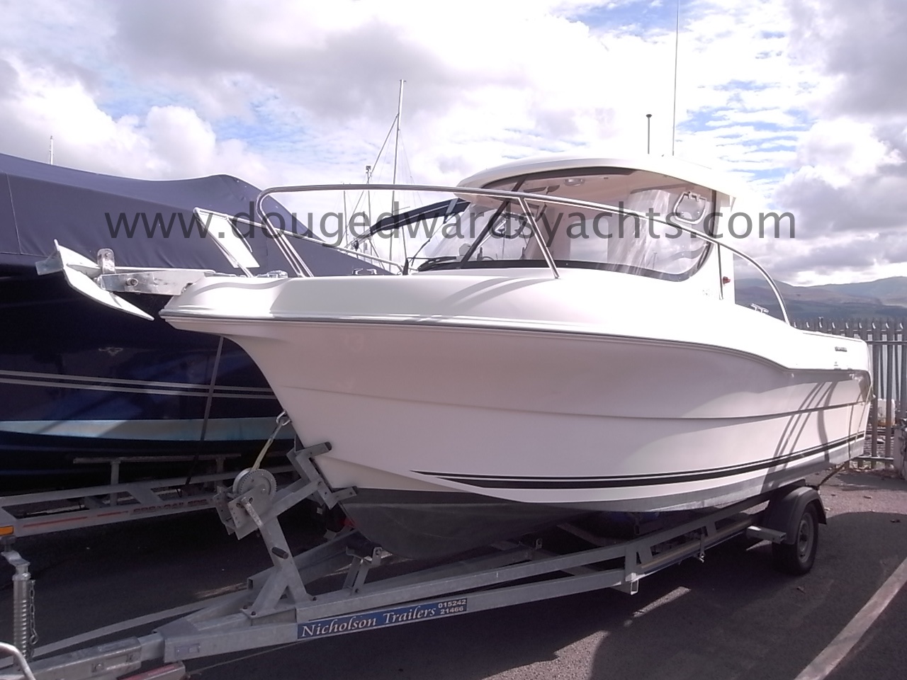 Quicksilver 640 Pilothouse – Doug Edwards Yachts
