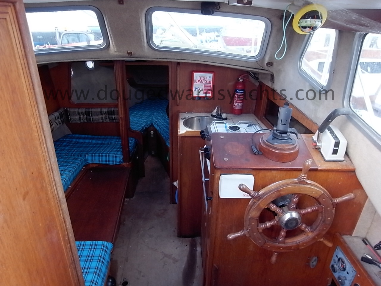 Steadfast 24 Motor Sailer – Doug Edwards Yachts