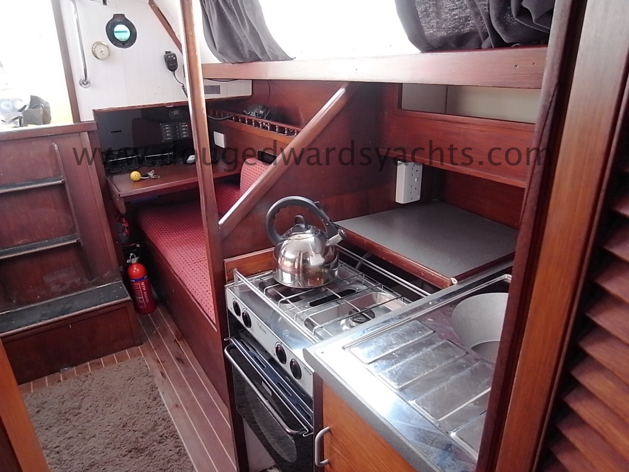 Cobra 850 Bilge Keel – Doug Edwards Yachts