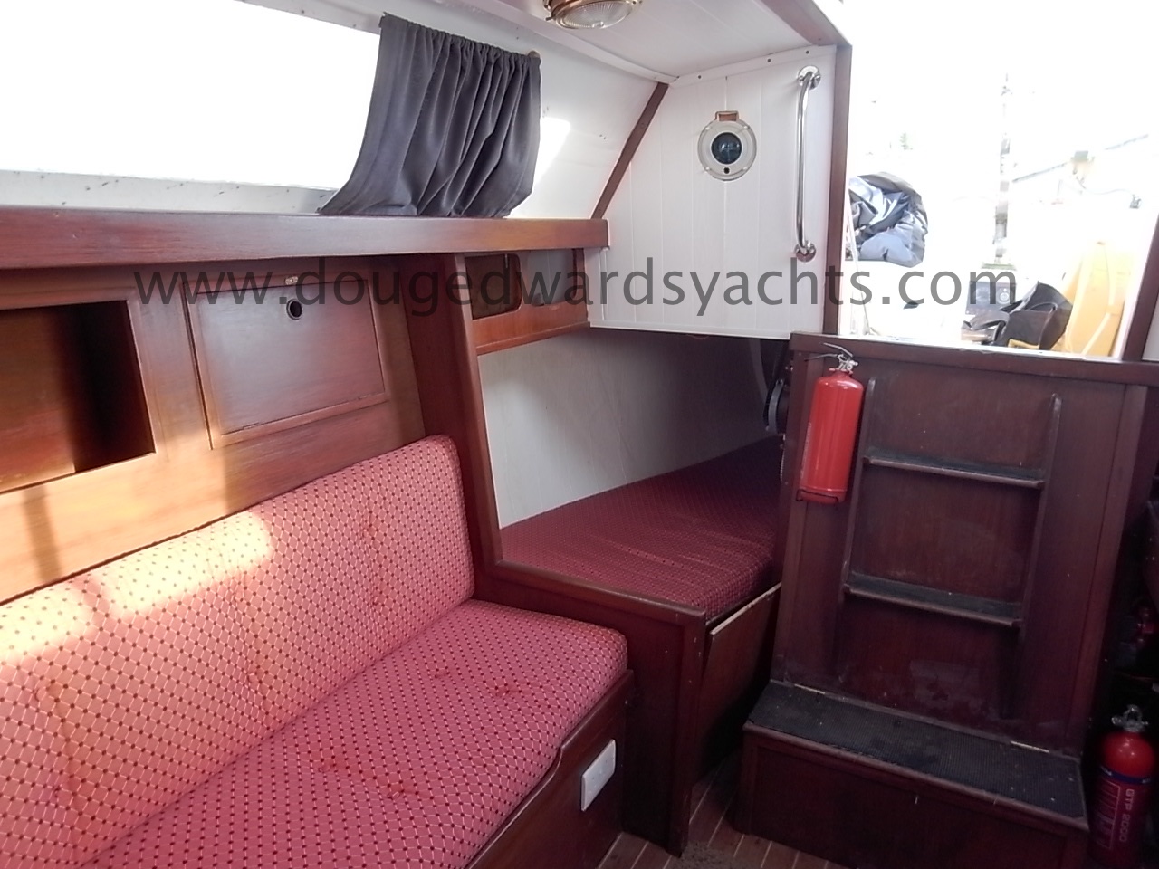 Cobra 850 Bilge Keel – Doug Edwards Yachts