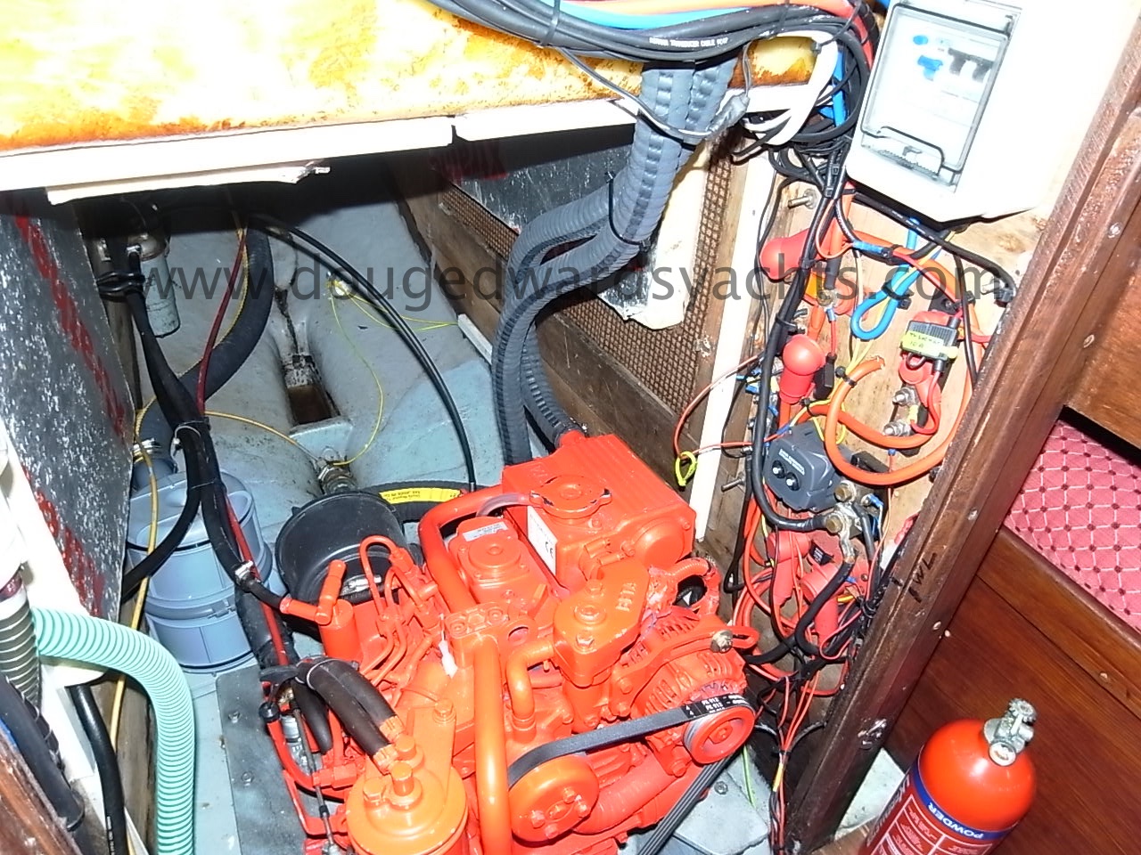 Cobra 850 Bilge Keel – Doug Edwards Yachts
