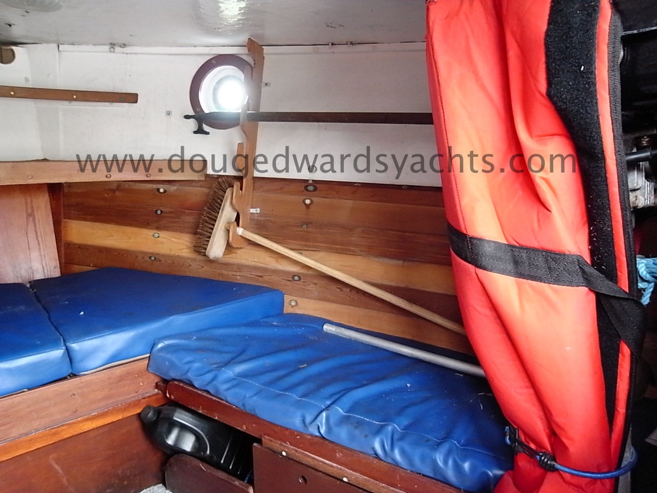 Mitchell 23 Sea Angler – Doug Edwards Yachts