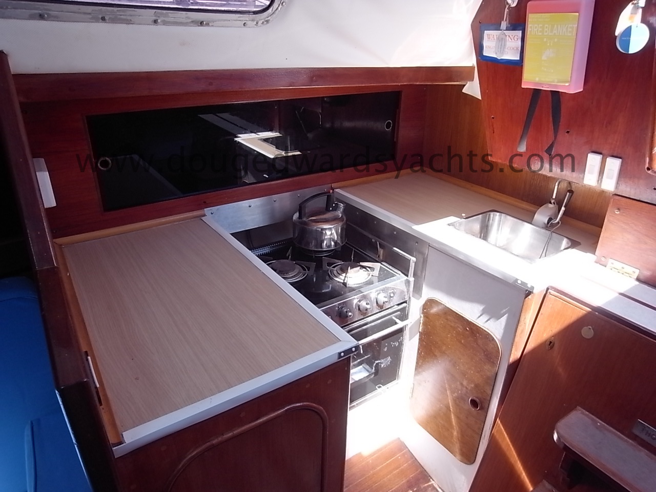 Colvic UFO 34 – Doug Edwards Yachts