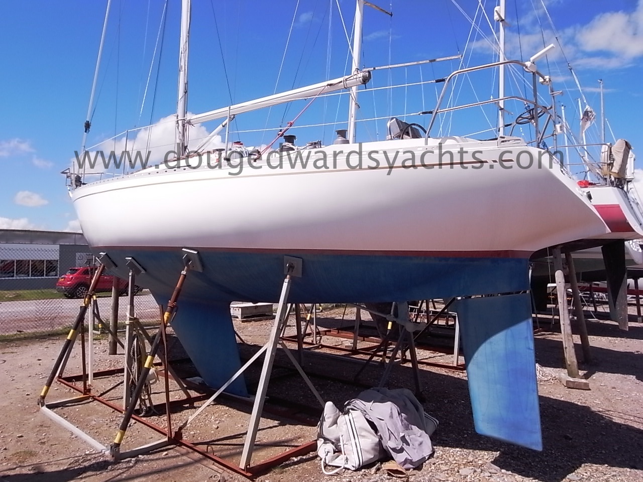Colvic UFO 34 – Doug Edwards Yachts
