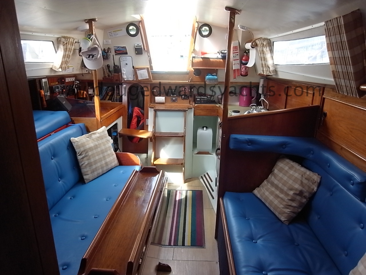 Halmatic 30 Long Keel – Doug Edwards Yachts