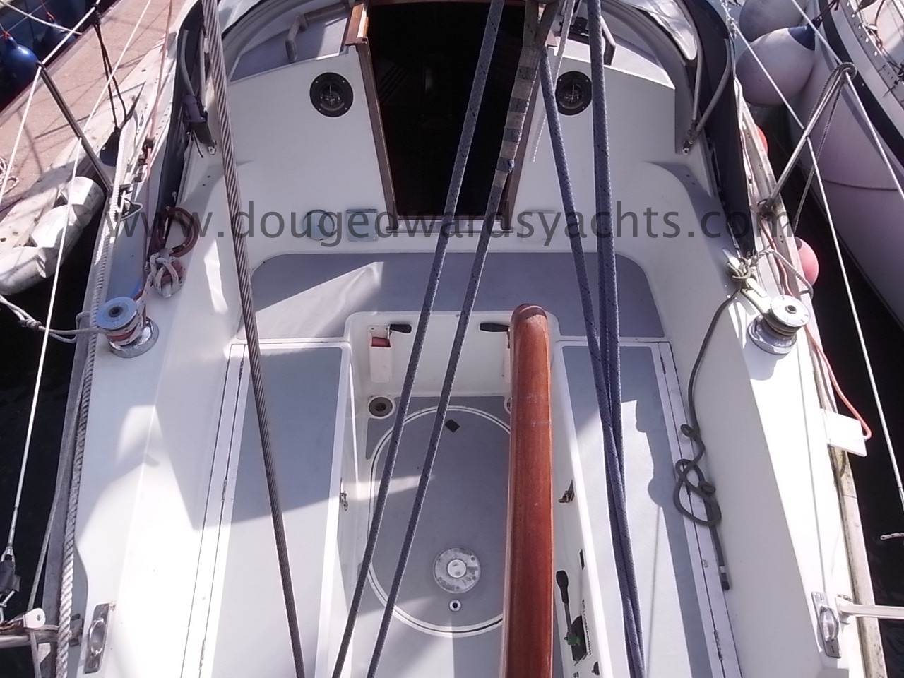 Halmatic 30 Long Keel – Doug Edwards Yachts