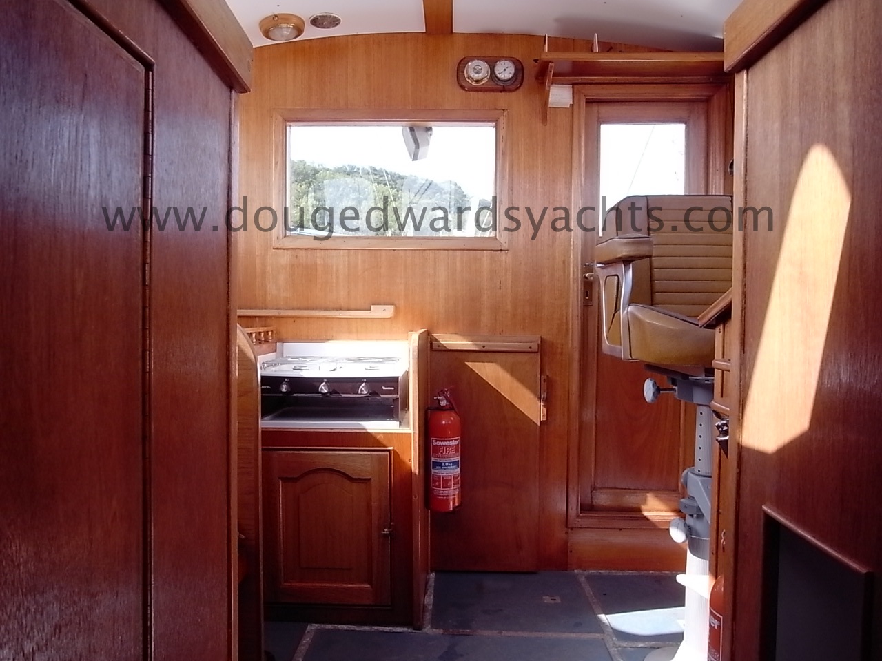 Cygnus DS25 Sea Angler – Doug Edwards Yachts