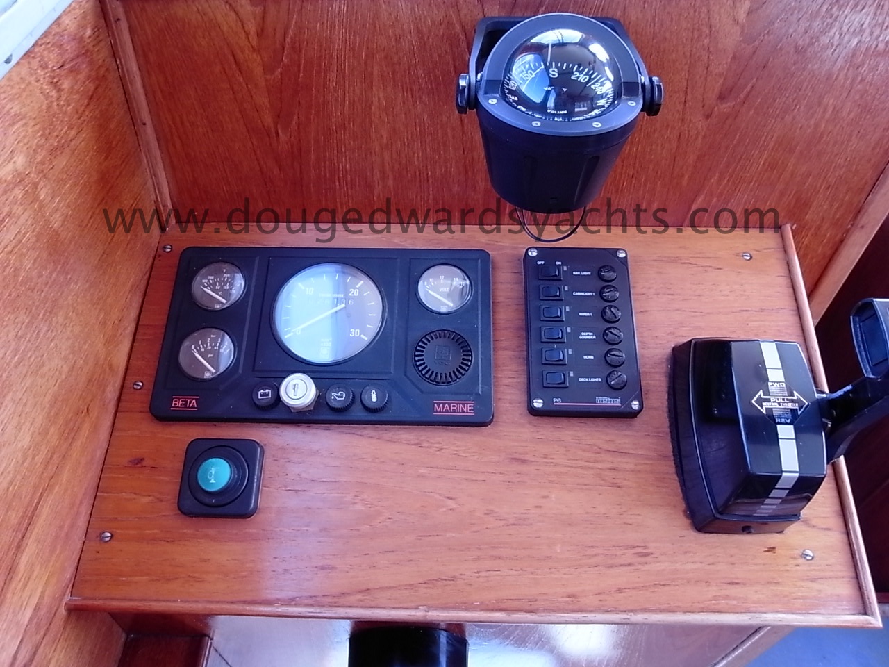 Cygnus DS25 Sea Angler – Doug Edwards Yachts