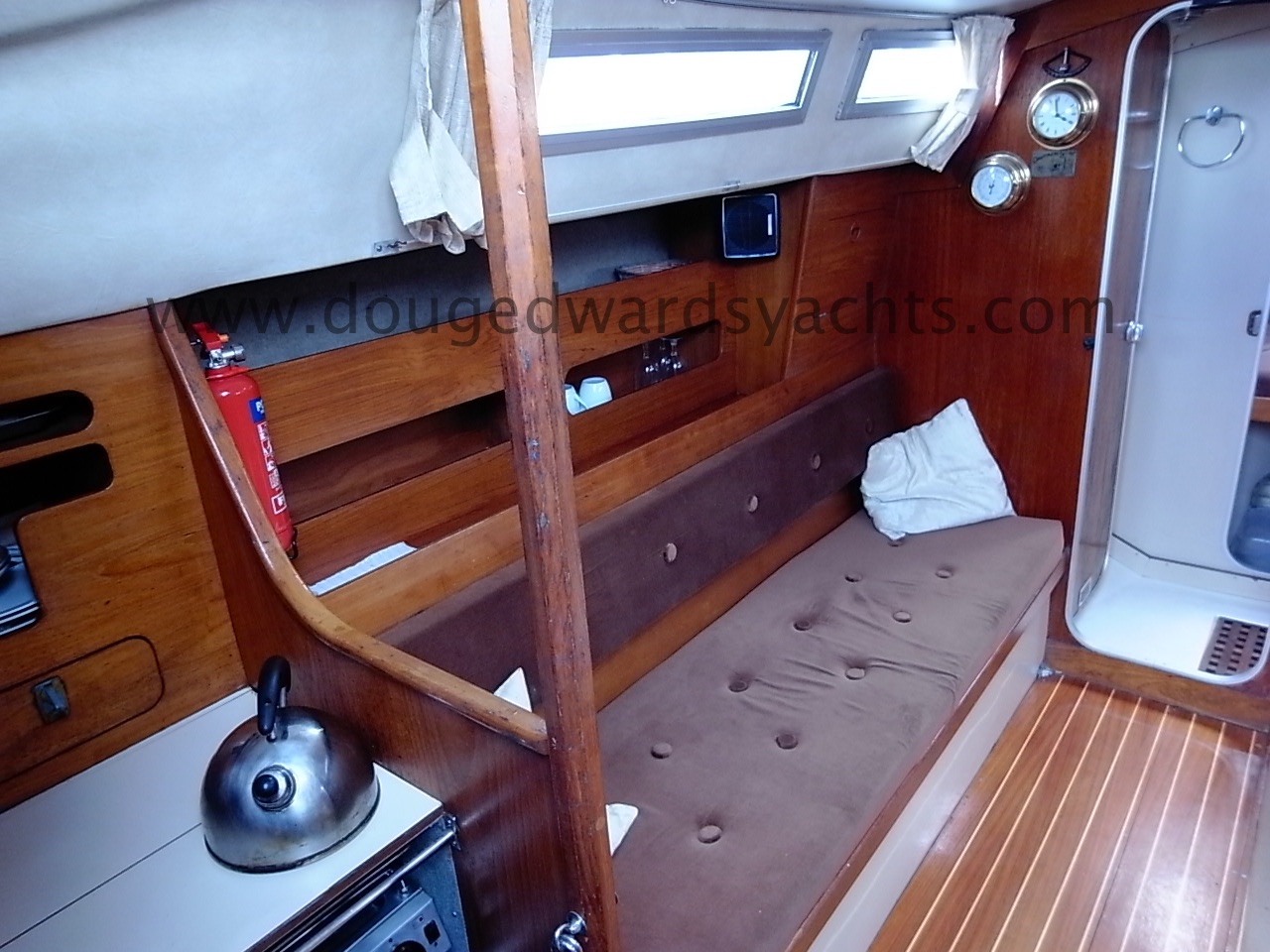 Moody 29 Bilge Keel – Doug Edwards Yachts
