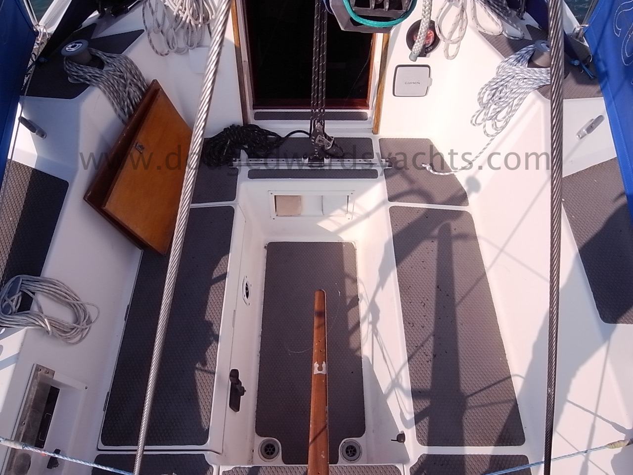 Mirage 2700 Bilge Keel – Doug Edwards Yachts