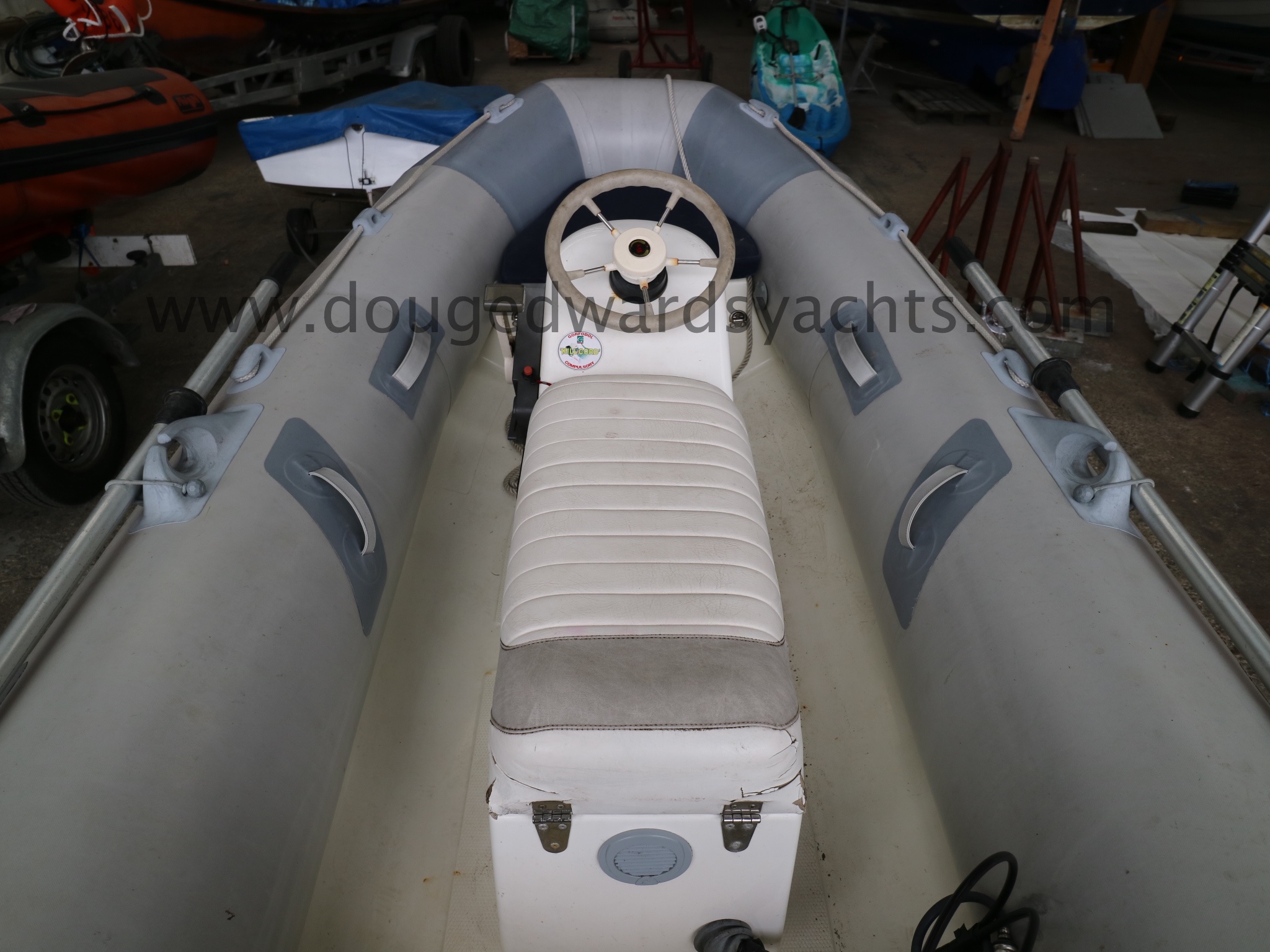 Avon RIB 310 – Doug Edwards Yachts