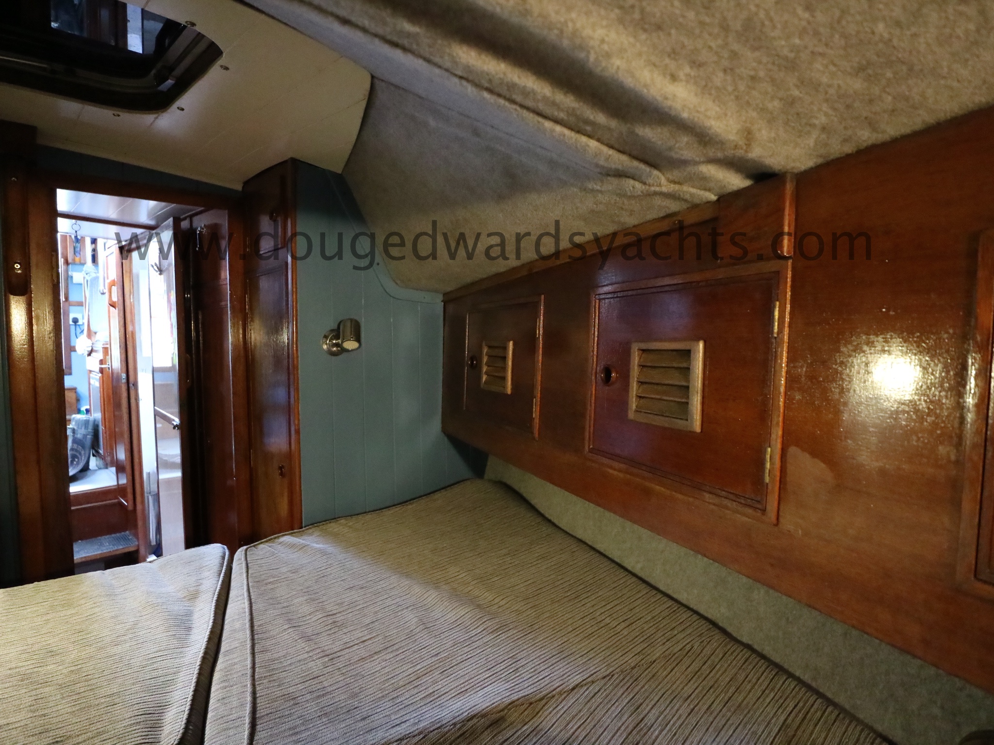 Colvic Victor 34 – Doug Edwards Yachts