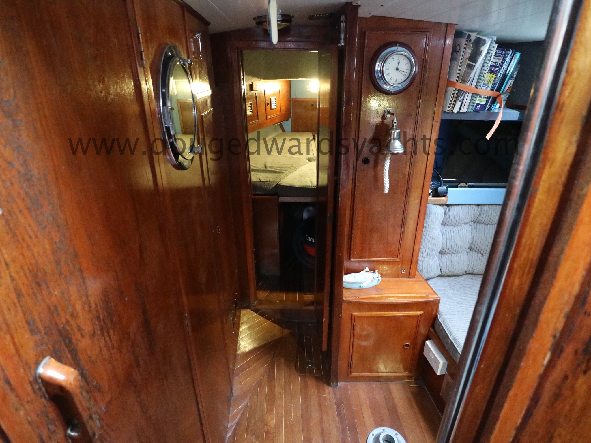 Colvic Victor 34 – Doug Edwards Yachts