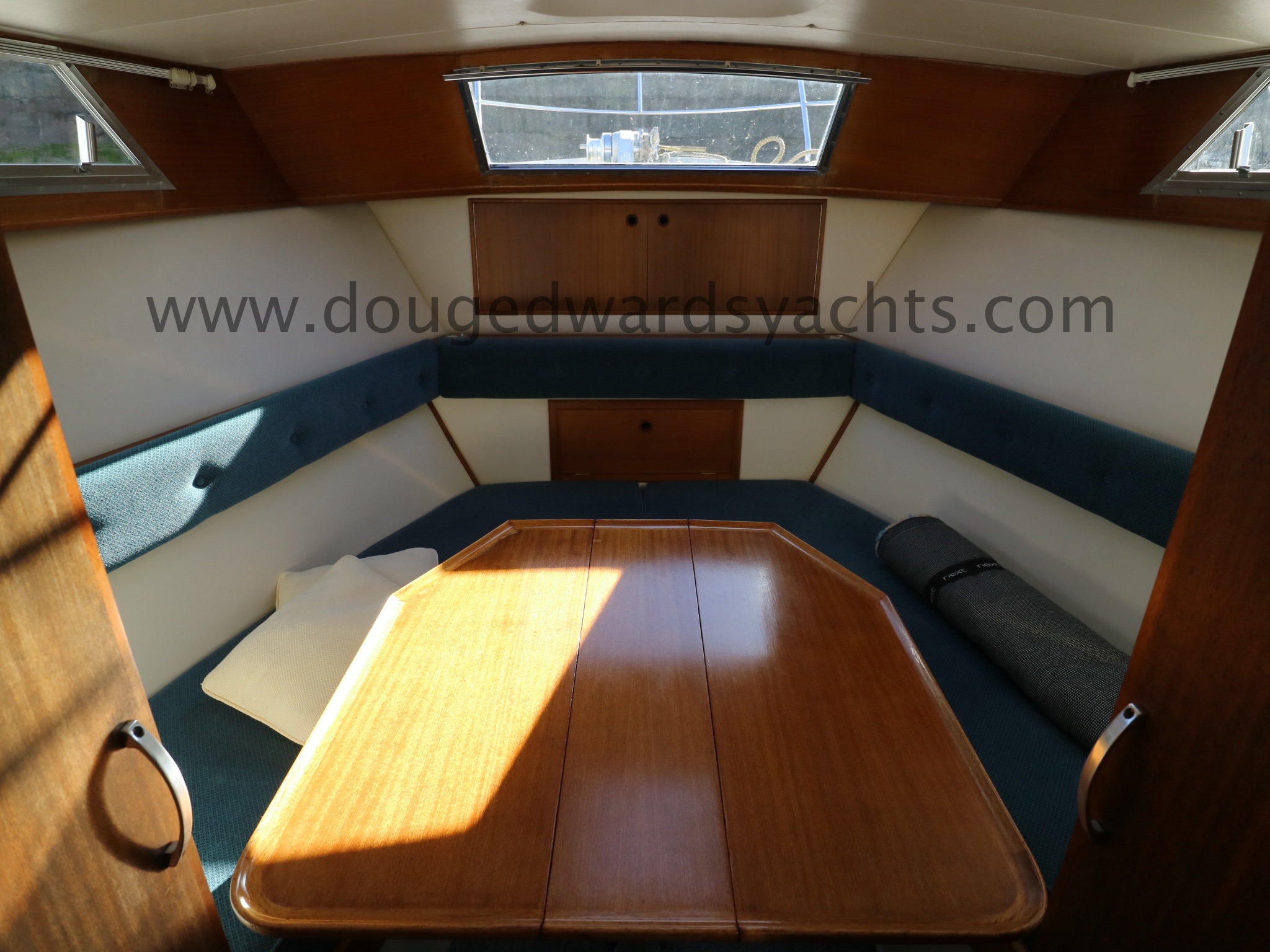 Broom 35 European – Doug Edwards Yachts