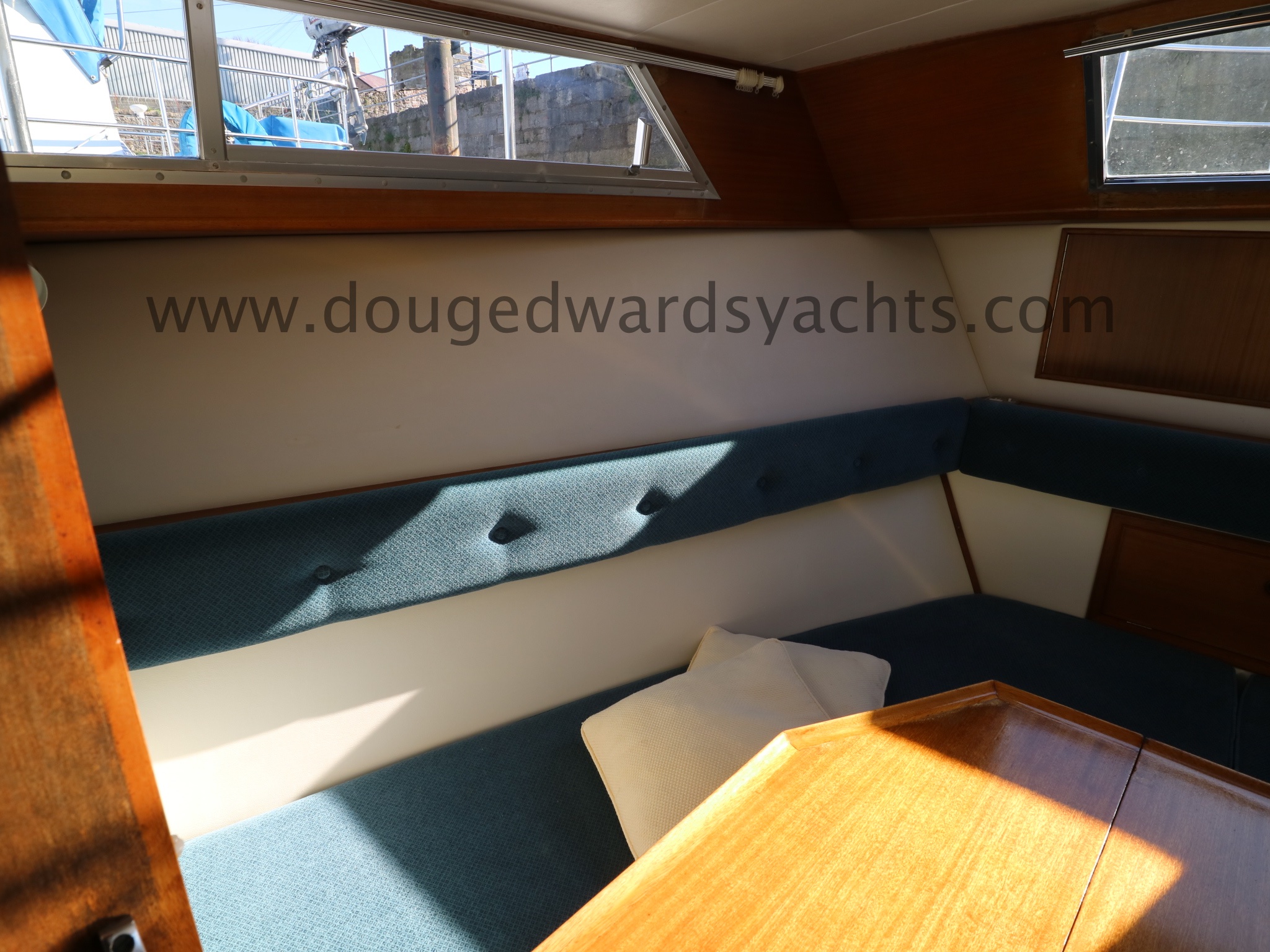 Broom 35 European – Doug Edwards Yachts