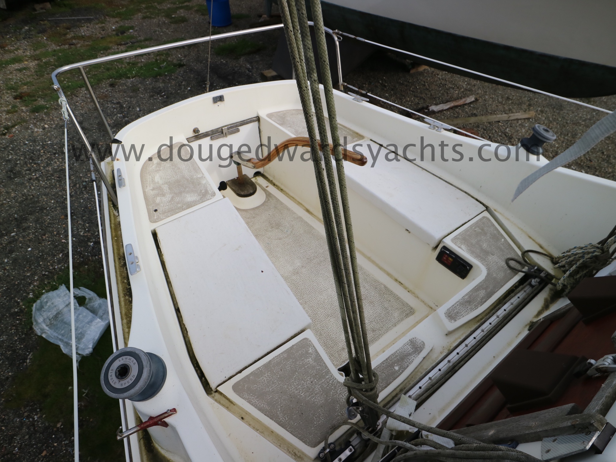 Snapdragon 747 – Doug Edwards Yachts