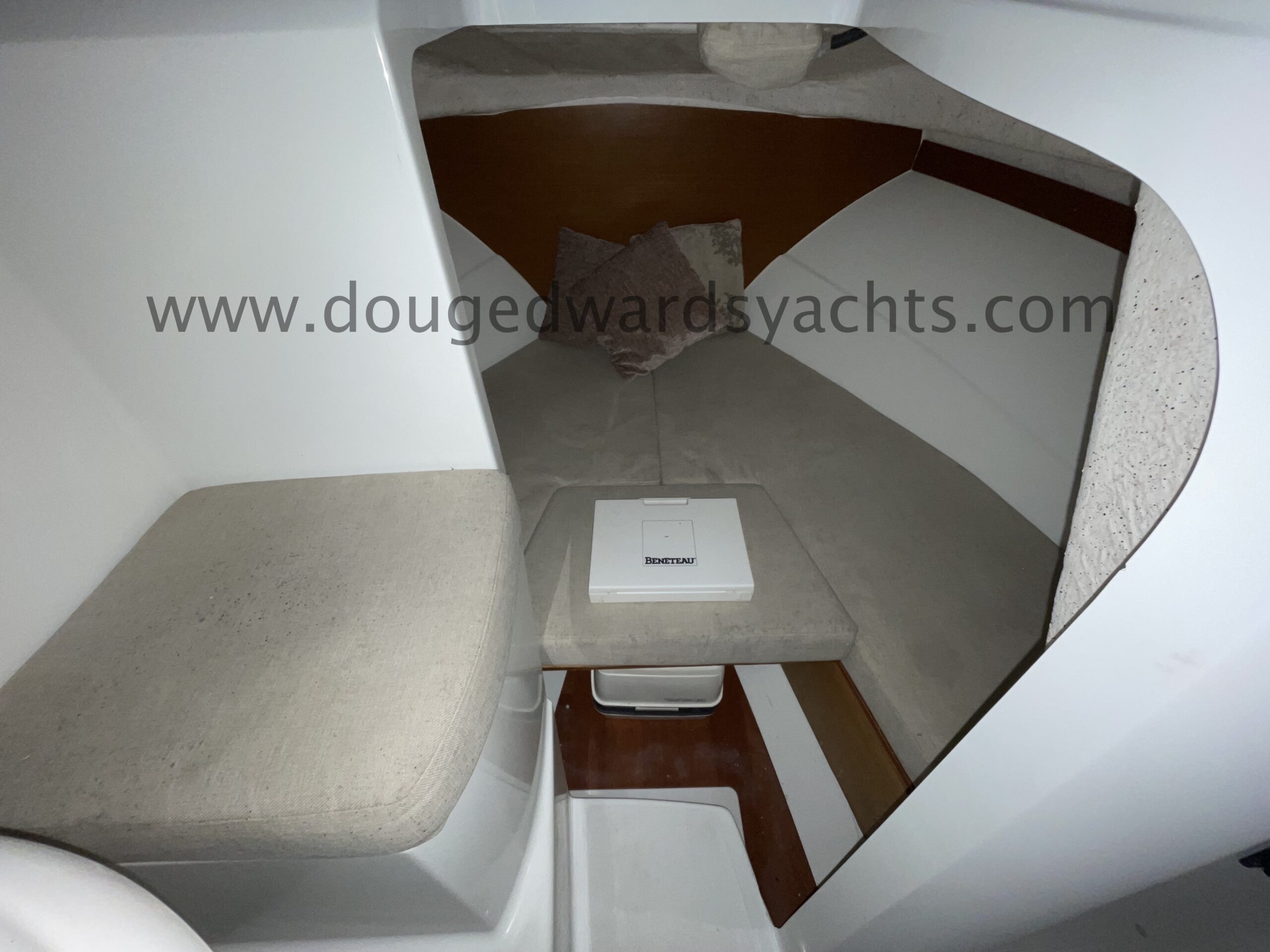 Beneteau Antares 5.80 – Doug Edwards Yachts