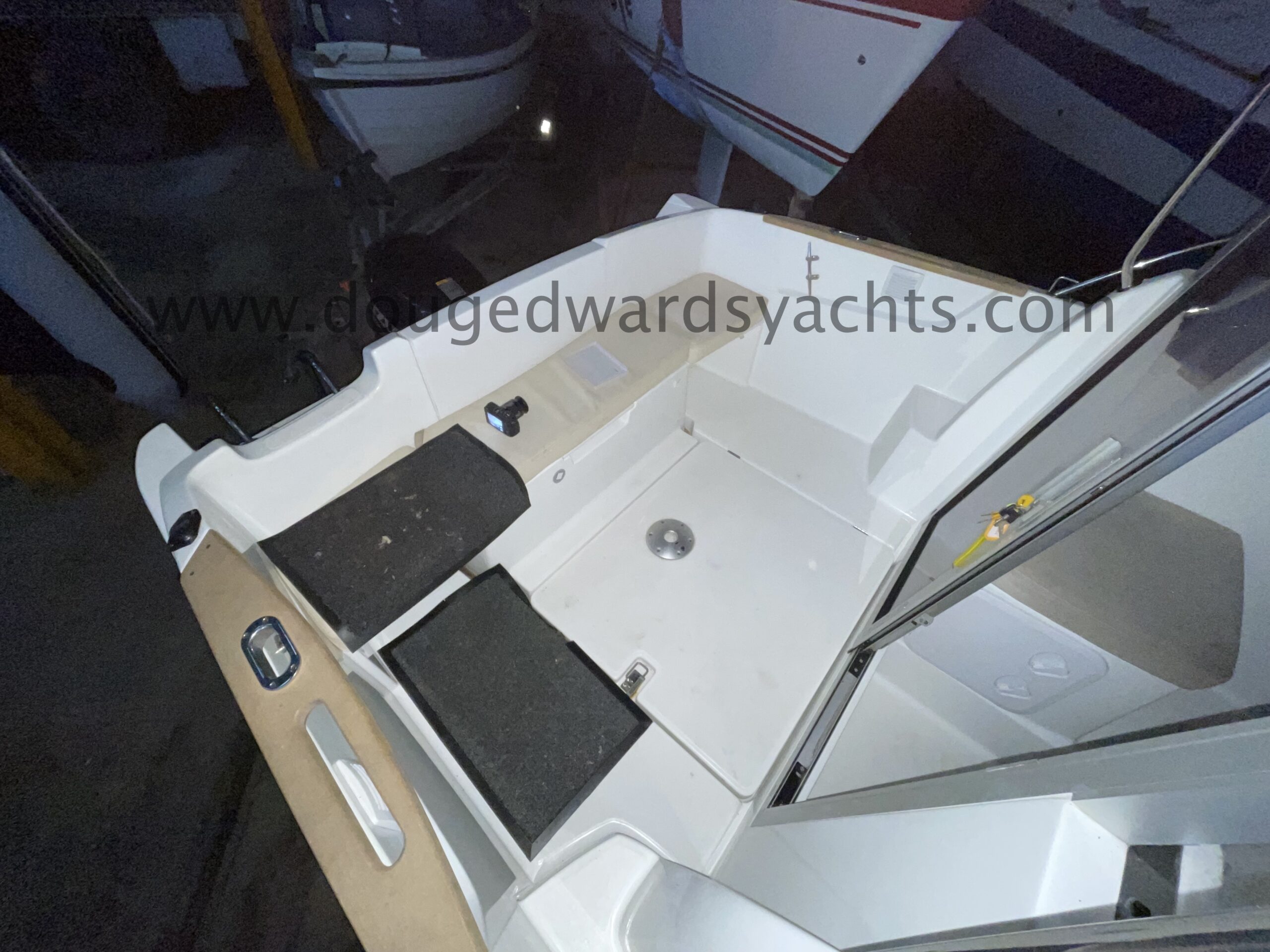Beneteau Antares 5.80 – Doug Edwards Yachts