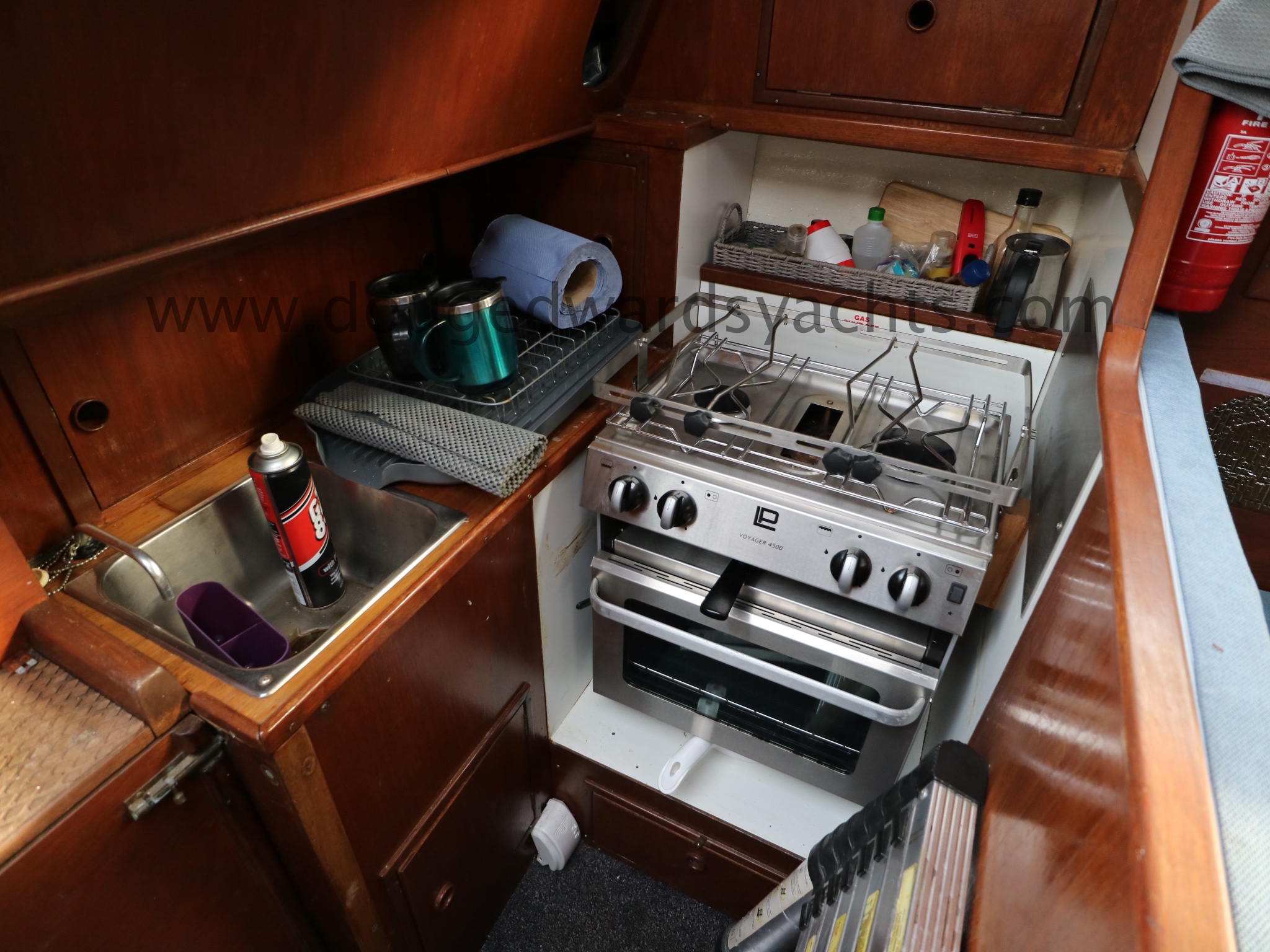 Colvic Countess 28 – Doug Edwards Yachts